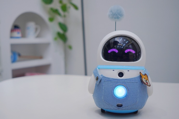 From a 7 - million - fan IP to Selling Out a Thousand Physical Units ...